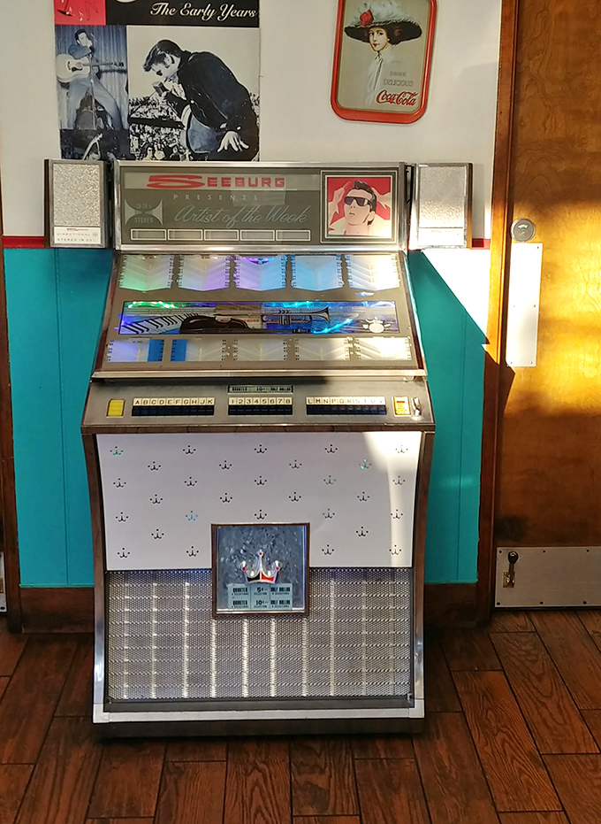 A genuine Seeburg jukebox—not for Instagram photos, but for actually playing those magical 45s that transport you back in time.
