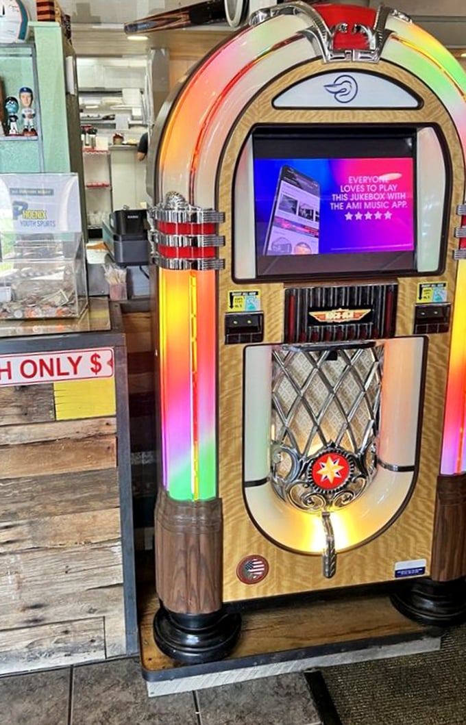 The jukebox&mdash;because great breakfast deserves a soundtrack. Every pancake flip needs its own theme music.