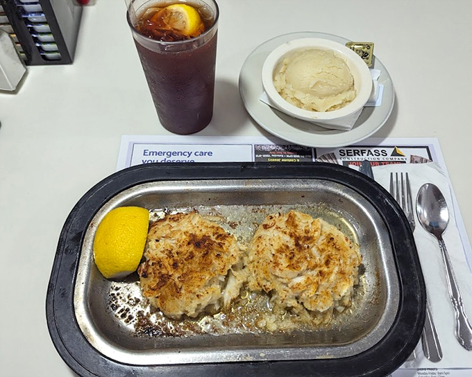 Crab cakes that don't skimp on the star ingredient. Served on a sizzling platter because good seafood deserves a dramatic entrance.