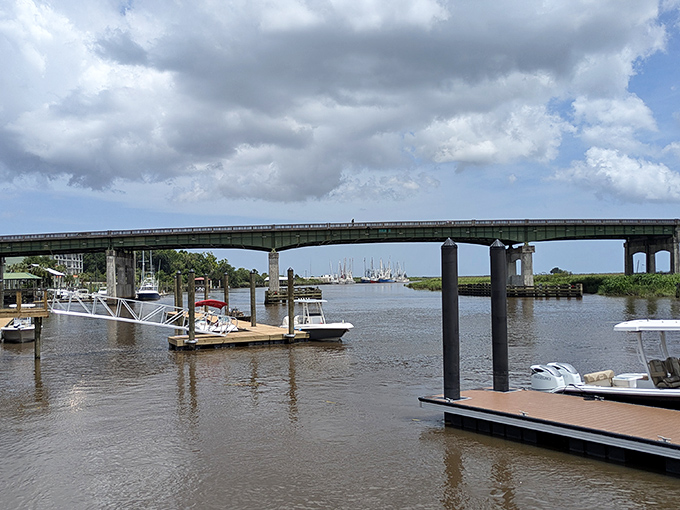 Boats bob gently in the harbor, as if they're nodding in approval at your excellent restaurant choice.