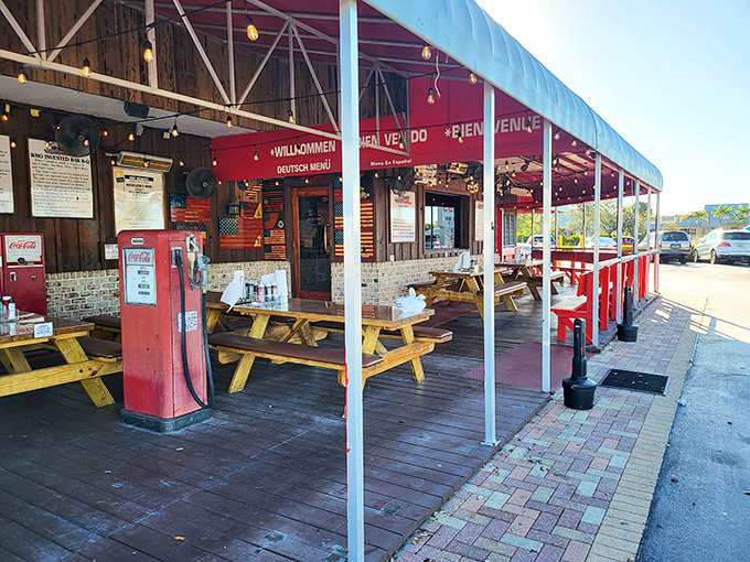 Covered outdoor seating offers fresh air with your feast &ndash; perfect for Florida's endless summer dining season.