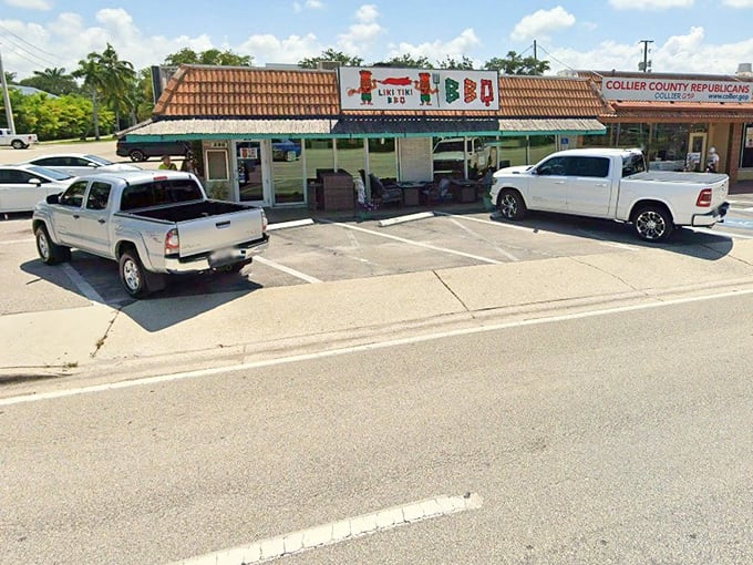 The unassuming storefront hides culinary treasures like a pirate's chest buried in plain sight.
