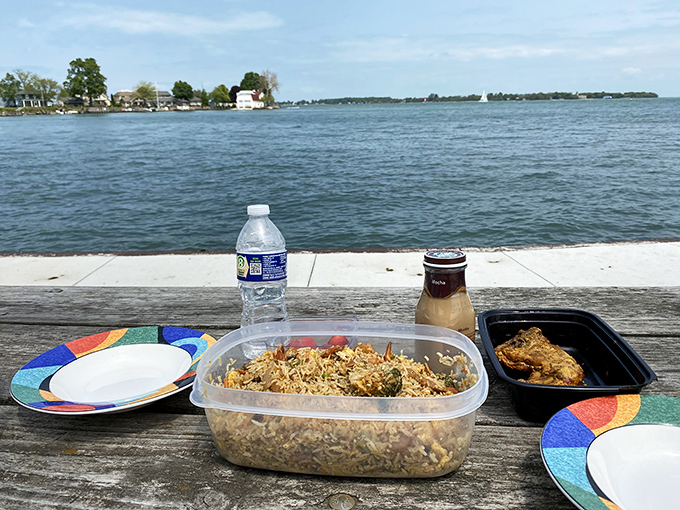 Lakeside dining where the ambiance outshines any five-star restaurant. No reservation needed—just bring your appetite for both food and beauty.
