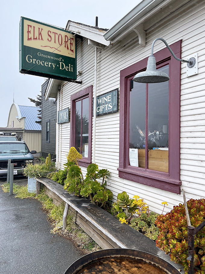 Simple signage that whispers rather than shouts, letting the exceptional food do all the talking necessary.