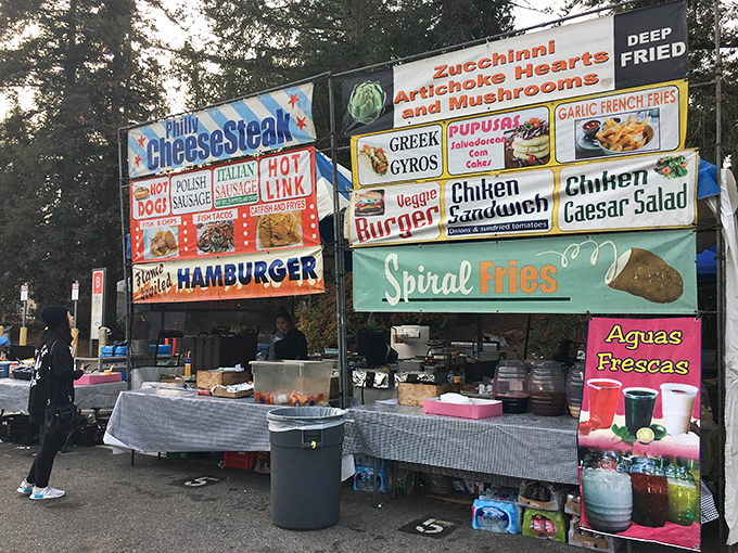 Culinary carnival central! From spiral fries to Philly cheesesteaks, the food vendors ensure treasure hunters stay fueled for the next great find.