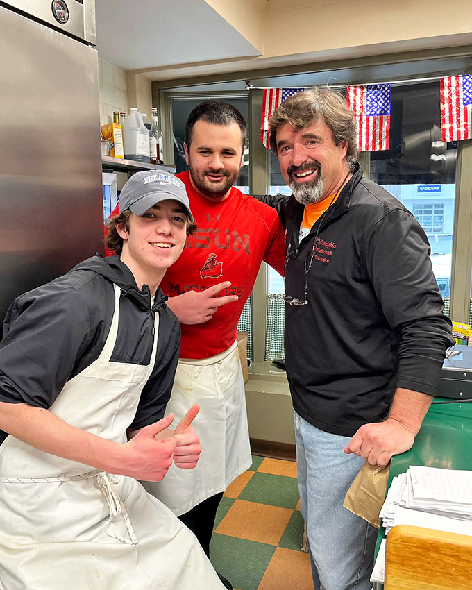 The heart of any great diner is its people&mdash;where genuine smiles and thumbs-up aren't part of a corporate training manual but come naturally with the territory.