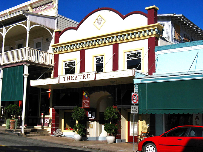The Sutter Creek Theatre's distinctive red and cream facade has welcomed entertainment-seekers for generations. Broadway it's not, but charm it's got in spades.