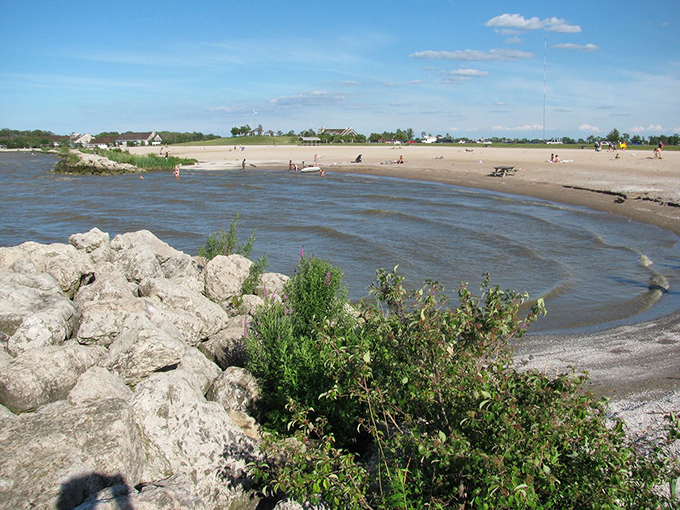 Where rocky outcroppings meet sandy shores, Erie Beach offers a textural playground for both serious geologists and casual rock-skippers alike.