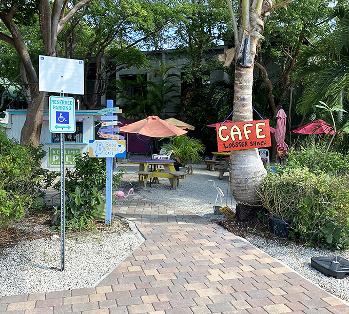 Betsy-themed souvenirs let you take a piece of this Keys icon home, proving that lobster merchandise never goes out of style.