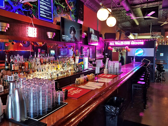 A bar that means business&mdash;fully stocked and ready to quench any thirst. The perfect command center for a night of indulgence.