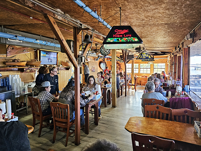 A dining room filled with the happiest people in Jacksonville. When the food's this good, strangers become a community united by butter and breading.