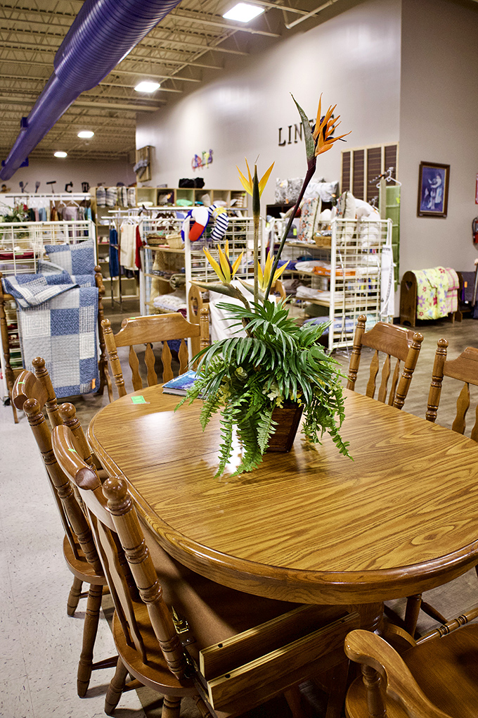 This oak dining set has probably hosted more family dinners than most restaurants, and it's ready for your mashed potato debates.