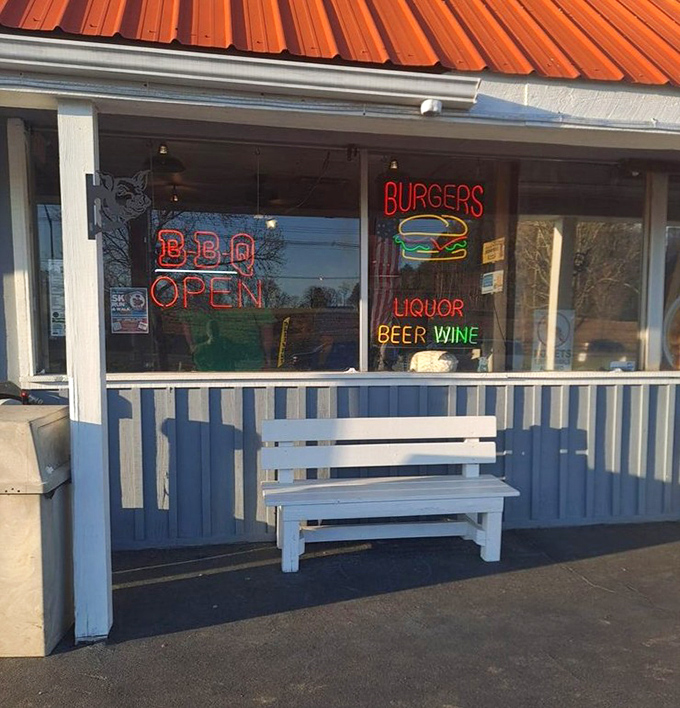 Those white benches have heard more satisfied sighs than a spa retreat.