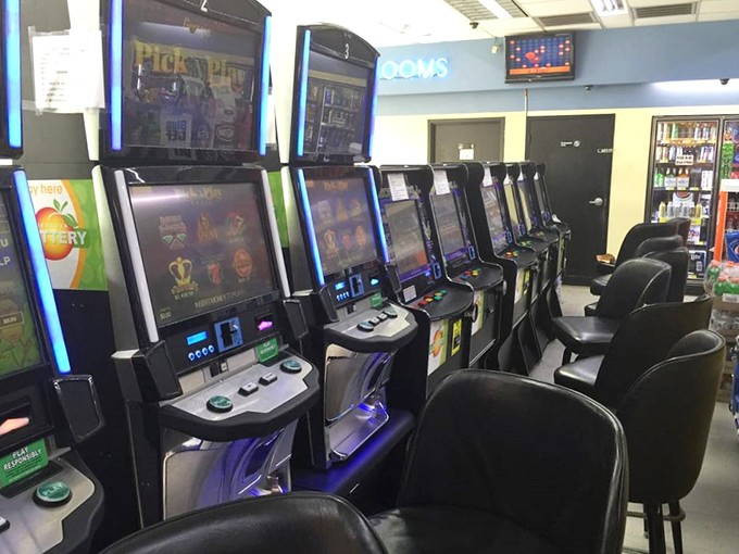 Gaming machines waiting for chicken-fueled players. In Georgia, even a quick lunch break can turn into an unexpected jackpot.