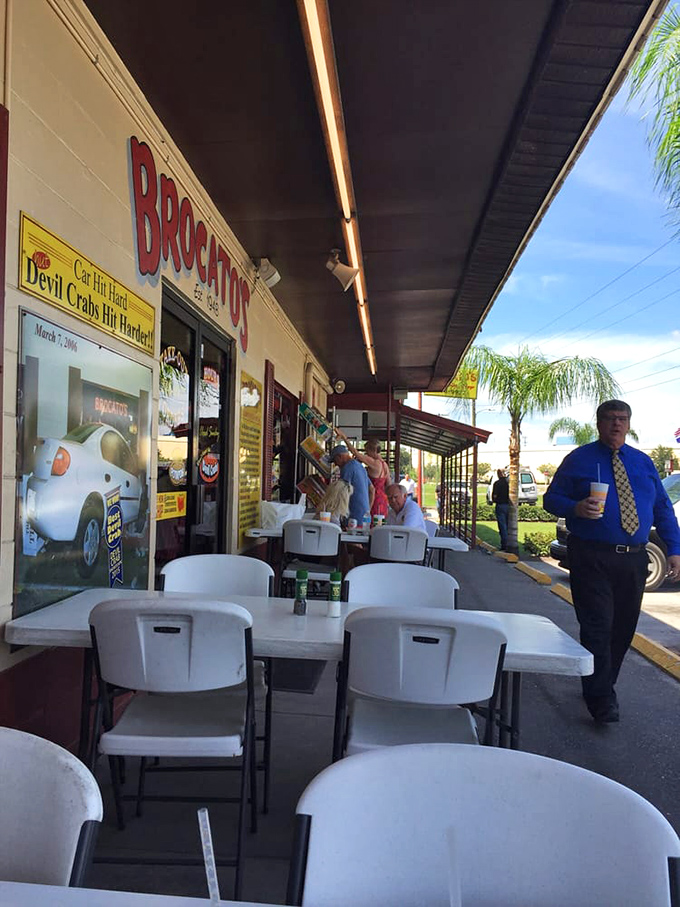 Outdoor seating for those who can't wait to dig in. When food smells this good, sometimes the car becomes an impromptu dining room.