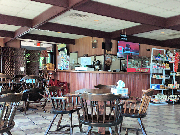 Simple surroundings let the food take center stage. In the theater of dining, Kavkaz knows exactly where to direct the spotlight.