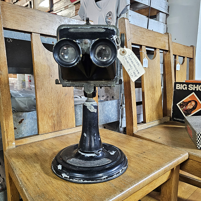 This vintage stereoscope viewer isn't just an antique&mdash;it's Victorian virtual reality, bringing 3D entertainment to generations before PlayStation existed.
