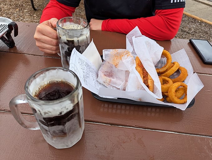 Two frosty mugs of root beer flanking a basket of comfort food&mdash;a scene Norman Rockwell would have painted if he'd visited Joliet.