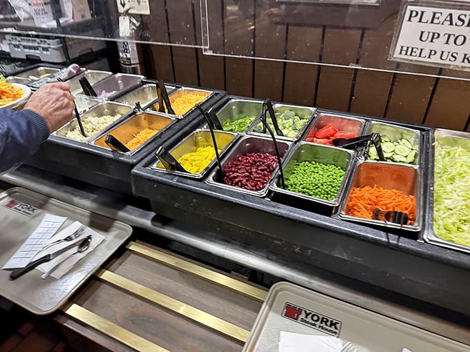 A salad bar that takes fresh seriously&mdash;crisp vegetables and quality toppings make healthy choices feel absolutely indulgent.