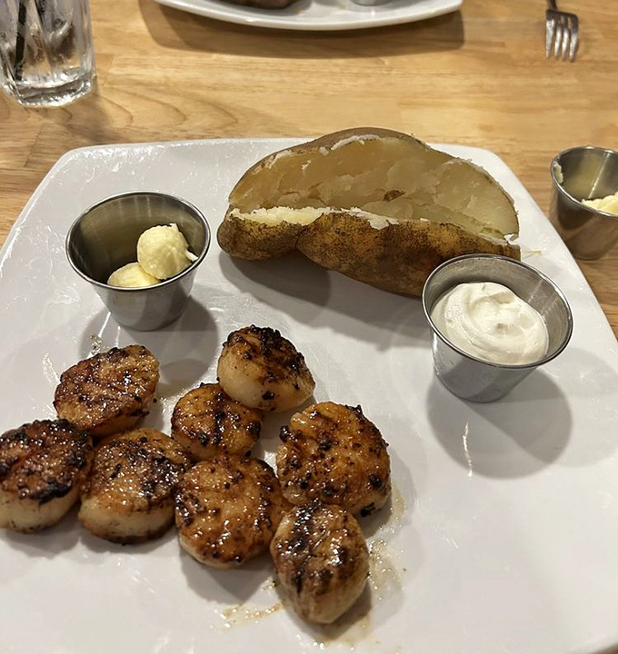 These scallops have achieved what we all aspire to: perfectly golden on the outside while maintaining their inner integrity. A masterclass in simplicity.