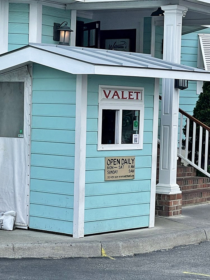 The little mint-green valet stand &ndash; your first clue that Waterman's values your time almost as much as they value perfectly cooked scallops.