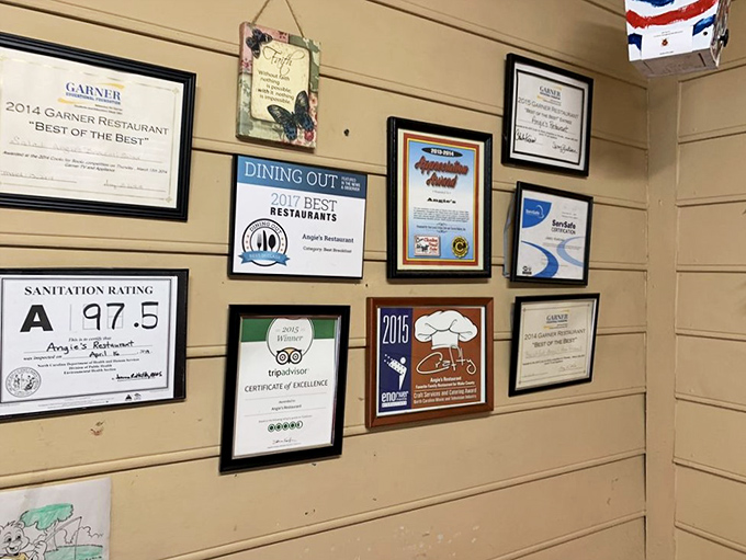 Wall of fame that proves locals knew about this gem long before the rest of us. That sanitation score is just showing off.