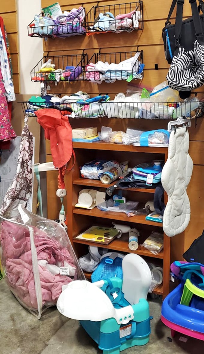 Baby gear galore! Proof that little ones outgrow things faster than Tennessee summer storms roll in, creating a bounty for budget-conscious parents.