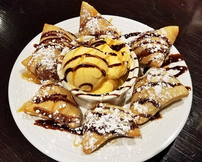 Beignets and ice cream: proof that even seafood specialists understand the importance of a sweet finale to a spicy symphony.