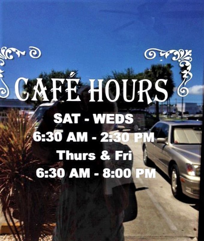 Extended hours mean more opportunities to experience breakfast bliss throughout your week in Port Canaveral.