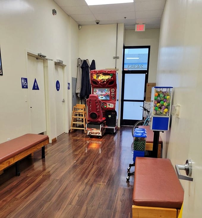 Even the entertainment corner understands the restaurant's philosophy&mdash;unpretentious fun that keeps the kids happy while adults debate the merits of carnitas versus carne asada.