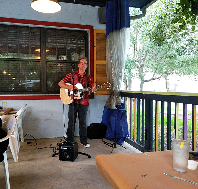 Live music on the patio adds the perfect soundtrack to your seafood feast&mdash;because great food deserves its own accompanying melody.
