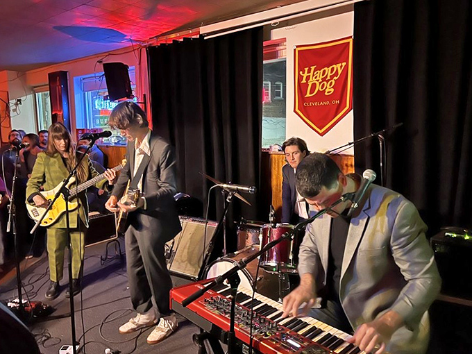 When the sun goes down, Happy Dog transforms into a vibrant music venue where local bands provide the perfect soundtrack to your culinary explorations.