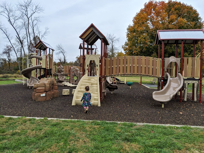 Little explorers conquer their own bridges at the playground. Starting history appreciation young &ndash; with slides for good measure.