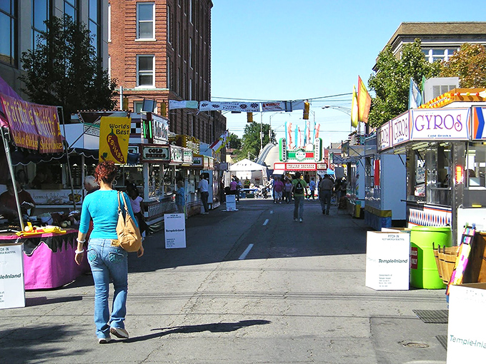 The Popcorn Festival transforms Marion's streets into a carnival of kernels. Dental floss sales skyrocket the following week.