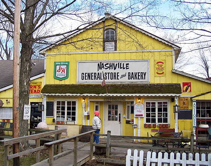 Nashville General Store & Bakery's aromas will lure you in from blocks away&mdash;resistance is deliciously futile.