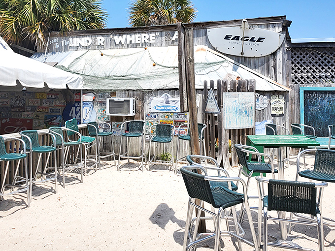 Sandy floors and sea breezes at the outdoor bar&mdash;where "just one drink" turns into "let's watch the sunset" every time.
