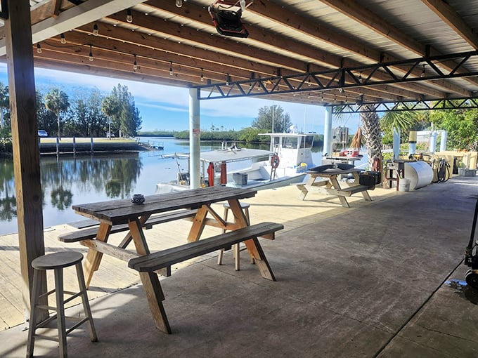 Al fresco dining where the Gulf breeze is free and the seafood is worth every penny.