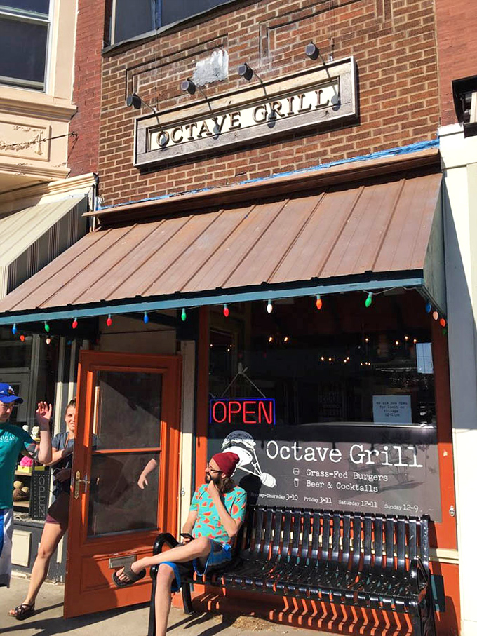 The sidewalk bench offers a perfect perch for people-watching while waiting for your name to be called&mdash;burger anticipation at its finest.