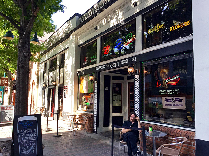 Sidewalk seating offers a front-row view of downtown Orlando life while you sip your perfectly poured pint in Florida's version of Dublin.