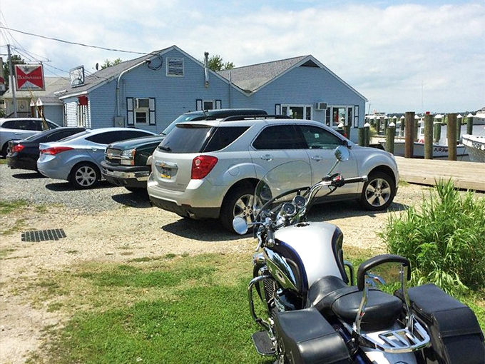 Waterside parking means your car gets almost as good a view as you do &ndash; the perfect prelude to seafood bliss.