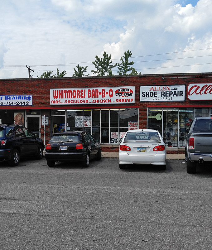 Plenty of parking for pilgrims seeking their barbecue fix&mdash;no circling required for this hidden gem.