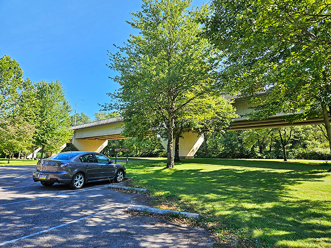 Parking spaces aplenty &ndash; no circling required, no parallel parking gymnastics, just pull in and relax.