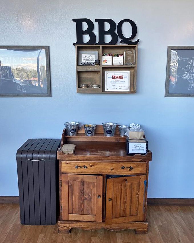 The BBQ shrine where awards and accolades live. Even the trash can looks proud to be part of this operation.
