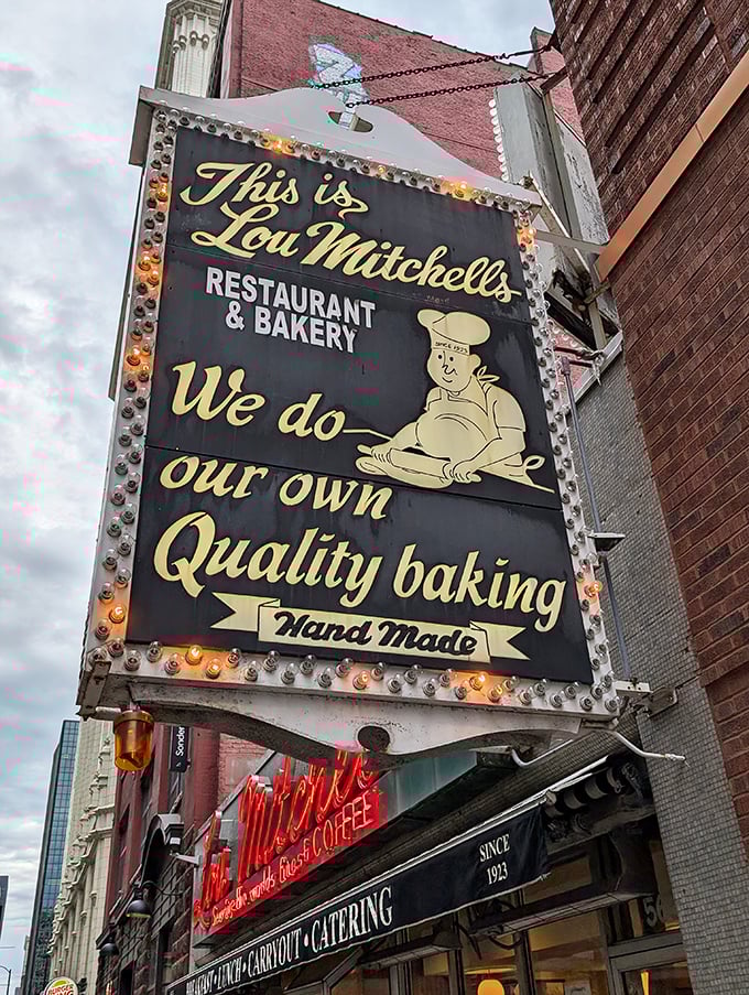 "We do our own Quality baking" isn't just a slogan&mdash;it's a promise that's been kept since 1923. The vintage sign has become a Chicago landmark itself.