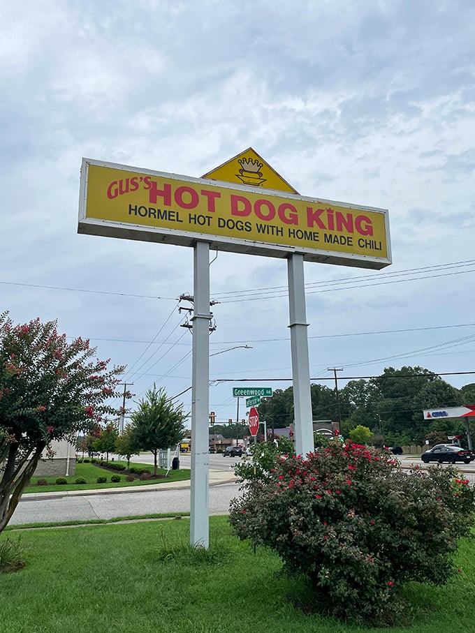 The sign promises Hormel hot dogs with homemade chili&mdash;a combination that's brought joy to Newport News residents for decades.