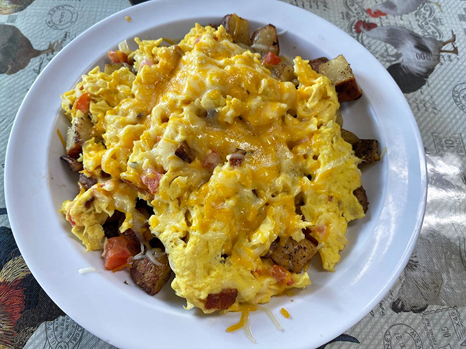 A breakfast skillet that brings eggs, cheese, and potatoes together like a family reunion where everyone actually gets along.