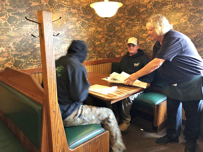 Service with genuine Midwestern warmth&mdash;where "How are you today?" isn't just courtesy, it's the beginning of a relationship.