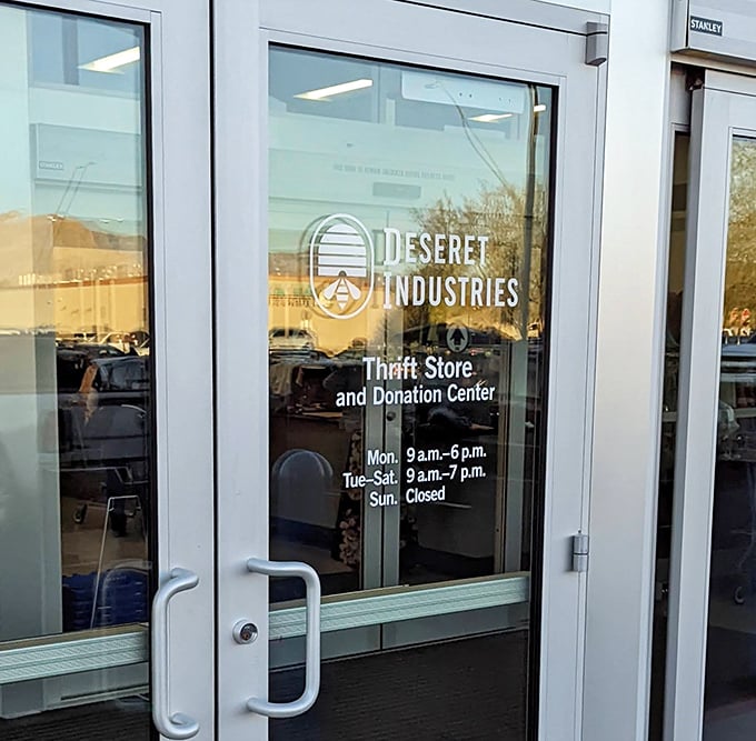 Store hours posted clearly&mdash;because even treasure hunting requires proper planning and a closed Sunday for rest.