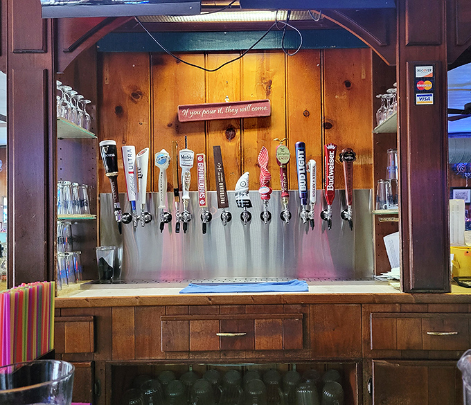 If you pour it, they will come&mdash;a philosophy embodied by a tap system that keeps the golden nectar flowing for thirsty patrons.