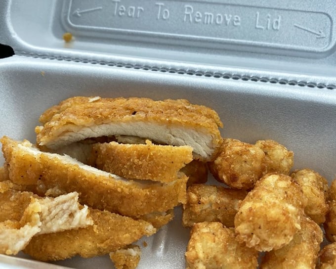 Chicken strips that didn't come from a freezer bag in some corporate kitchen&mdash;these are the real deal, with a crunch you can practically hear.